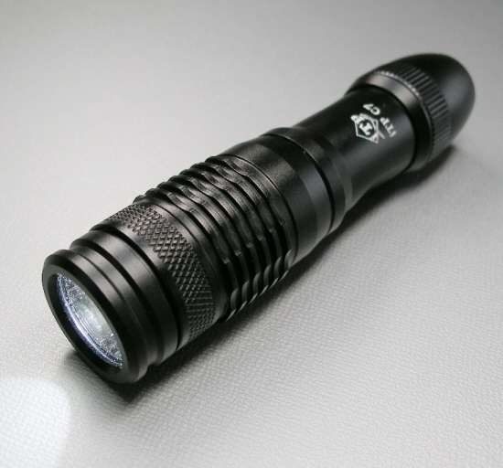 iTP-LIGHT C7T タクティカル仕様 : Cree 7090-XR-E Q5