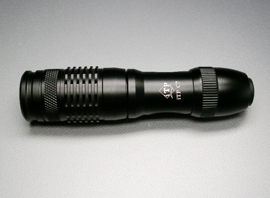 iTP-LIGHT C7T タクティカル仕様 : Cree 7090-XR-E Q5
